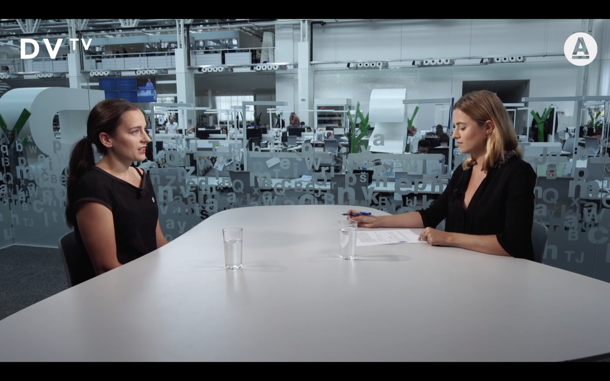 Video: DVTV rozhovor s mluvčí Rebelie proti vyhynutí | Extinction ...